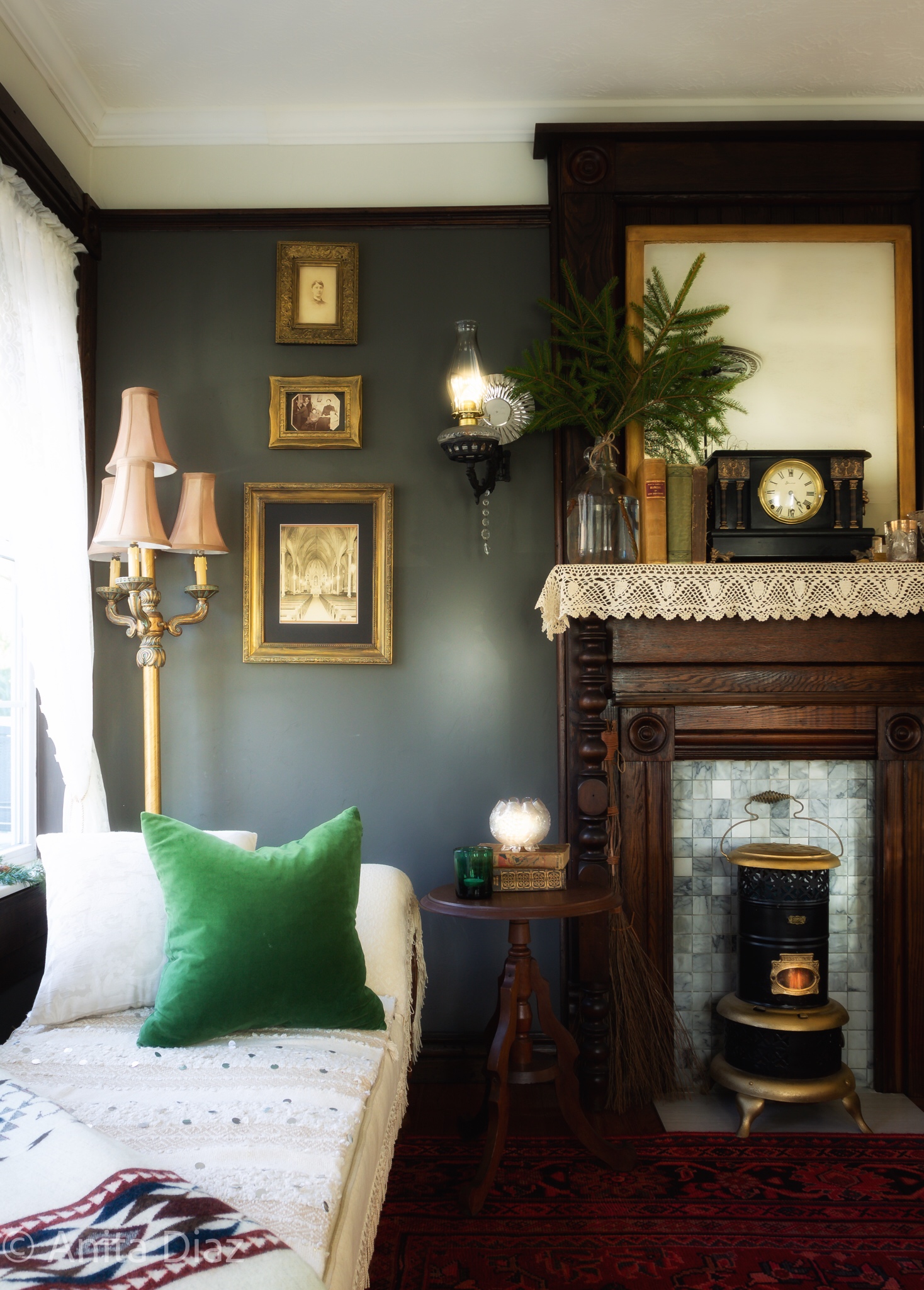 Decorating for winter - Whispering Pines Homestead