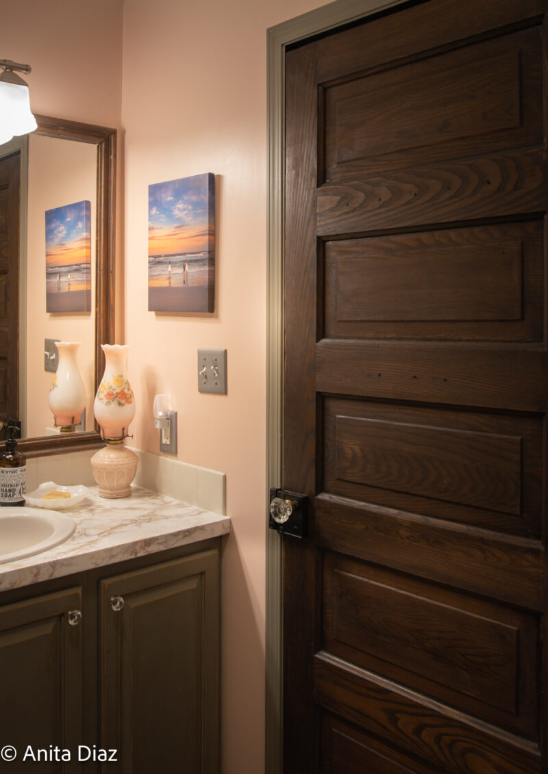 Vintage bathrooms and two popular *budget friendly* countertop ...