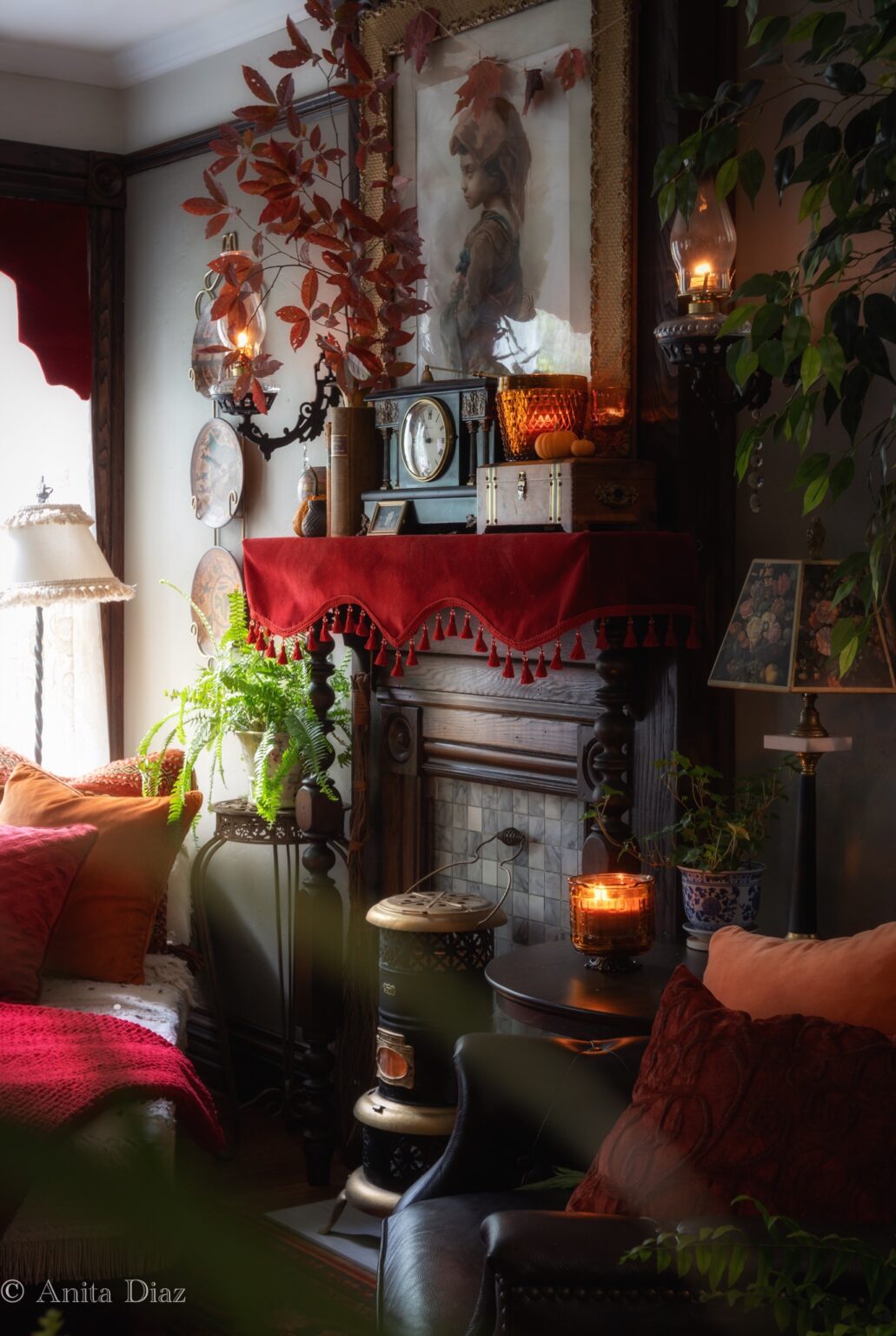 Cozy Fall Cottage - Whispering Pines Homestead