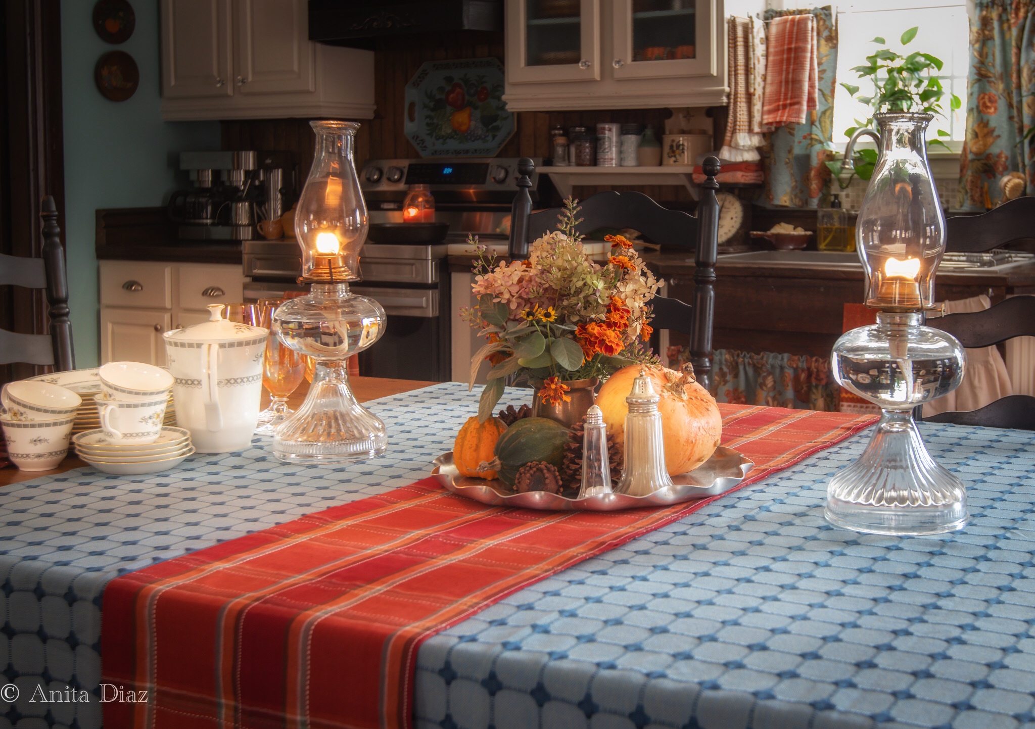 Thanksgiving in the Kitchen - Whispering Pines Homestead