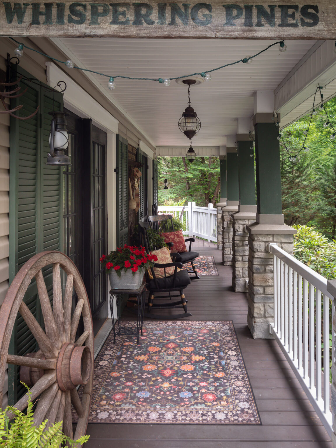 Summer Front Porch makeover - Whispering Pines Homestead